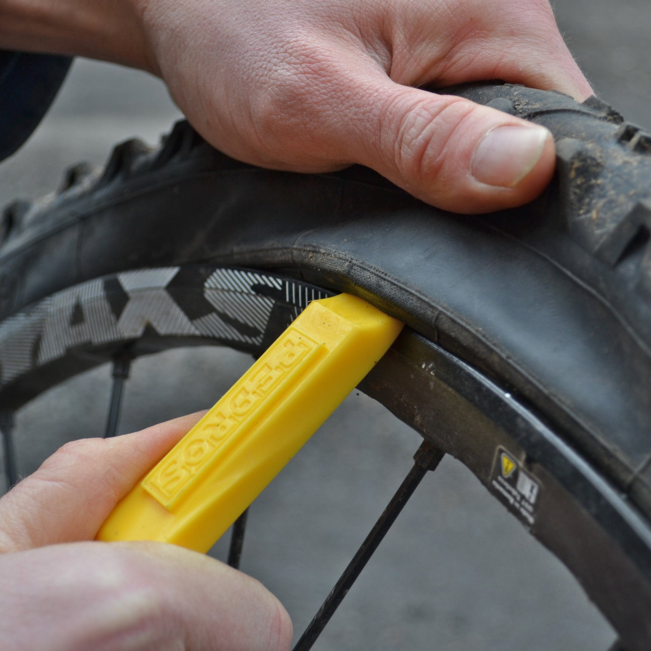 Tire Levers – Pedro's NA